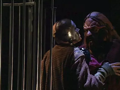 Farscape Rewatch: „Ugly Truth“ 75002_4