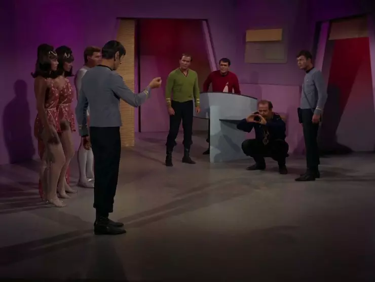 Star Trek oriģinālā seriāla atkārtota skatīšanās: “I, Mudd” 7519_12