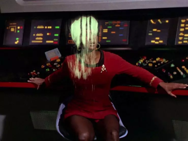 „Star Trek“ originalios serijos peržiūra: „Bet kuriuo kitu vardu“ 7528_10
