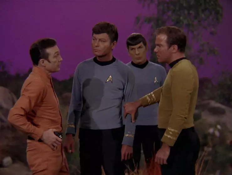 Přezkoumání původní série Star Trek: „Jakýmkoli jiným jménem“ 7528_2