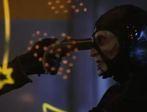 Farscape Rewatch: “I-Yensch, You-Yensch” 76690_5