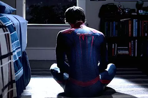 "Anjeun Mess Jeung Salah sahiji Kami, Anjeun Mess Jeung Sadayana Urang": Tanggung Jawab Sosial sarta Spider-Man