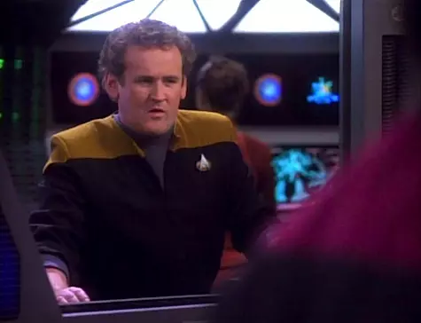 Star Trek: Deep Space Nine Atkārtota skatīšanās: “Q-Less” 7895_1