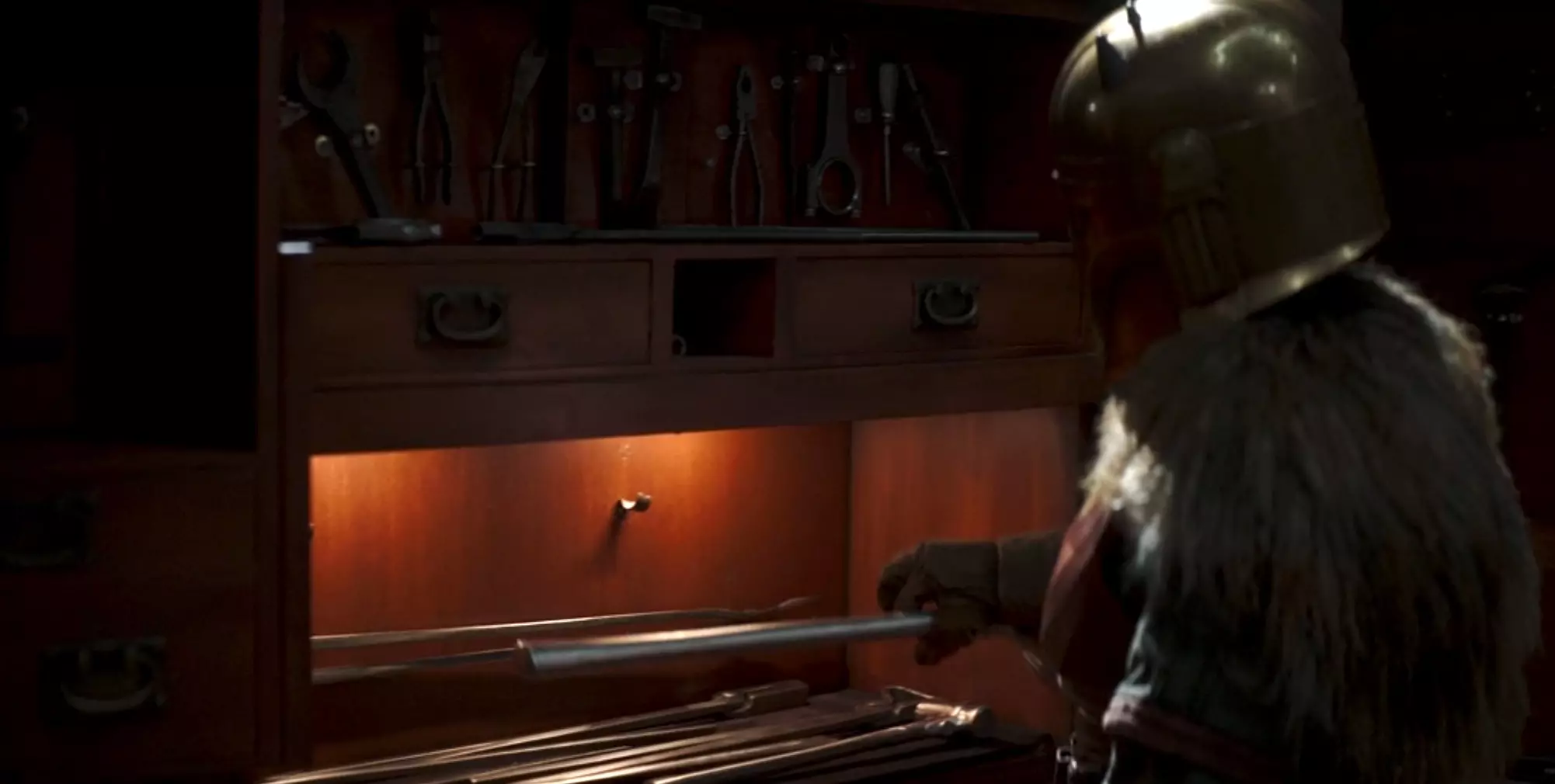 Боба Фетттің кітабы «Мандалориялықтың оралуы» фильмінде қайғылы әкенің айналма жолын алады. 7994_7