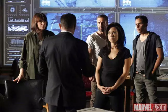 Apenas um monte de agentes da S.H.I.E.L.D. A 2ª Temporada Está Chegando Em Você