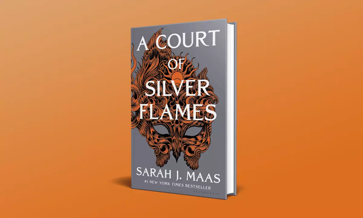 Nestina zgodba: Dvorišče srebrnih plamenov Sarah J. Maas