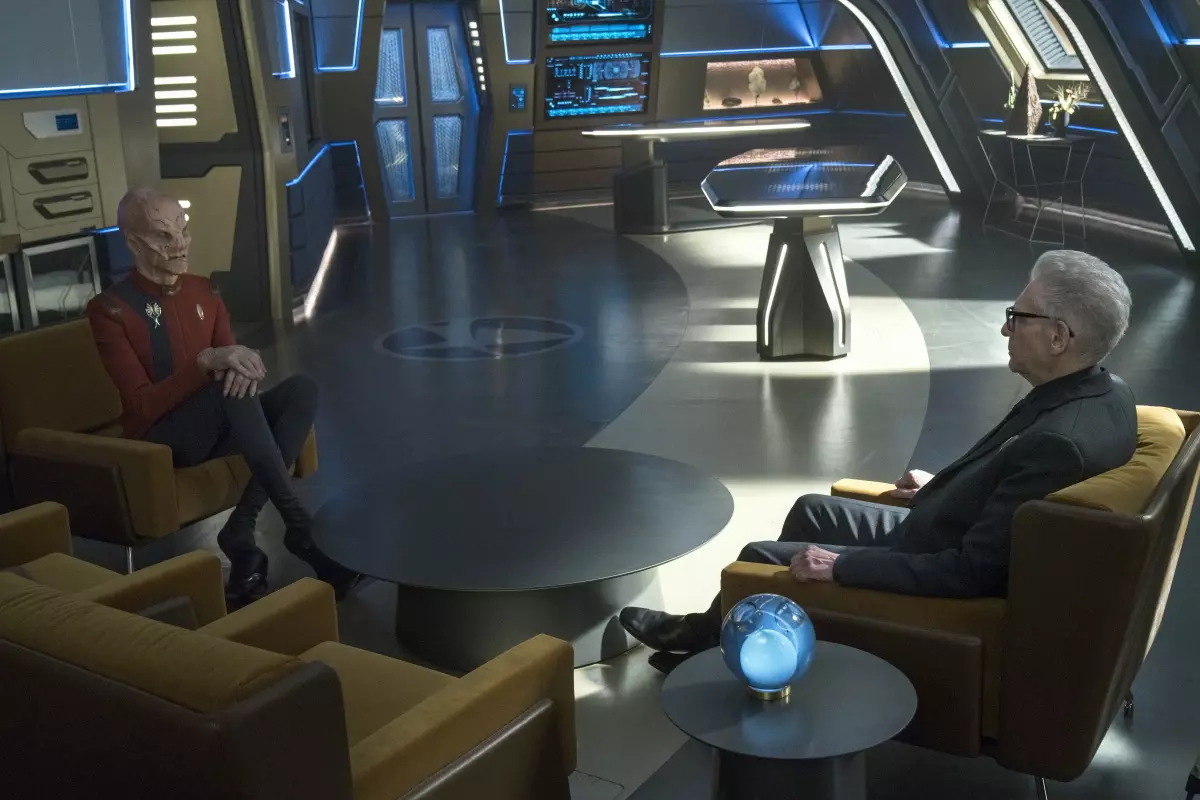 „ჩვენ არ შეგვიძლია მივცეთ უფლება შიშს განვსაზღვროთ“ - Star Trek: Discovery's „…But to Connect“ 9730_3