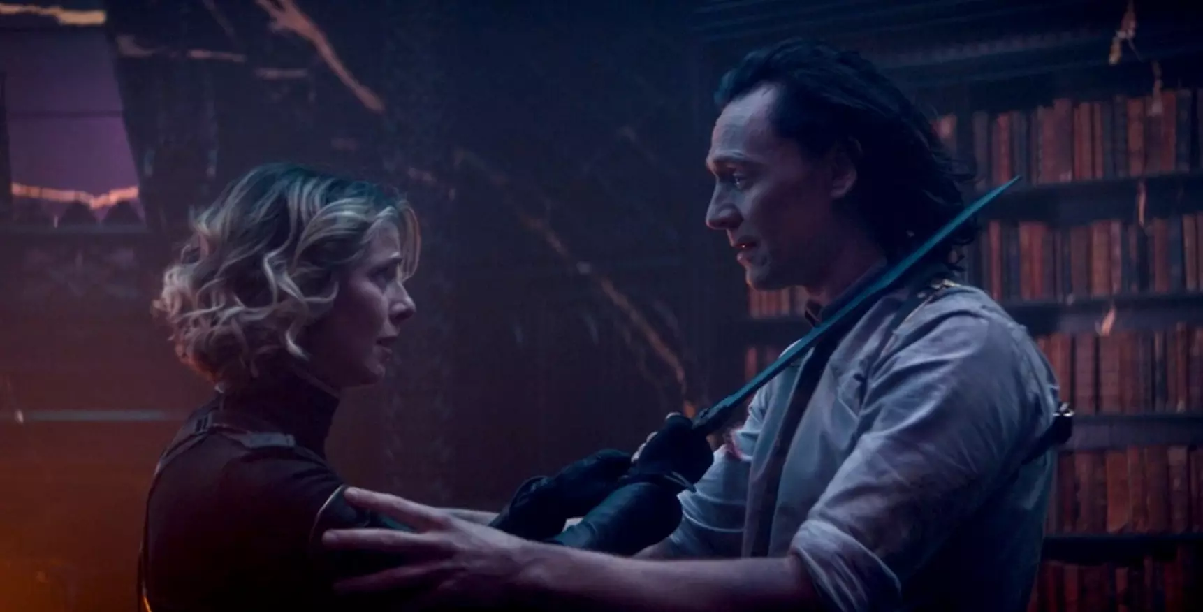 Loki atrod vīrieti aiz priekškara filmā “Visiem laikiem. Vienmēr.” 9806_5